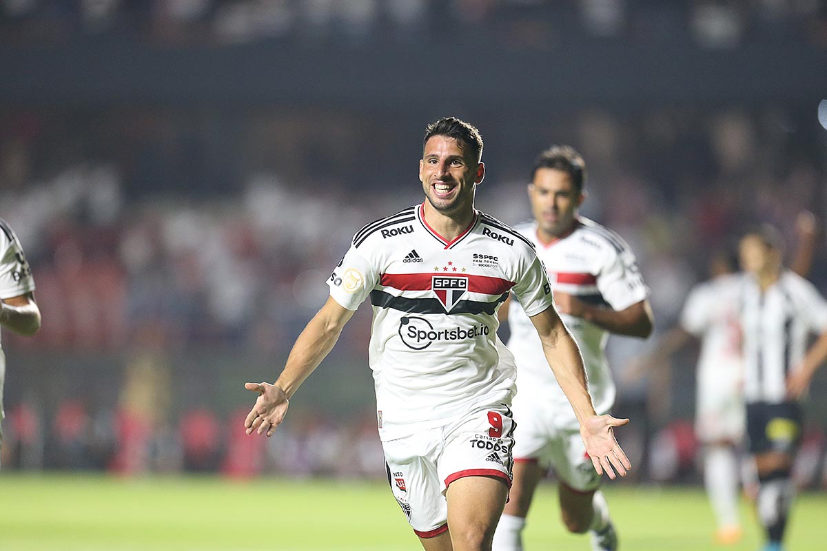 Calleri pode igualar melhor temporada da carreira no Choque-Rei