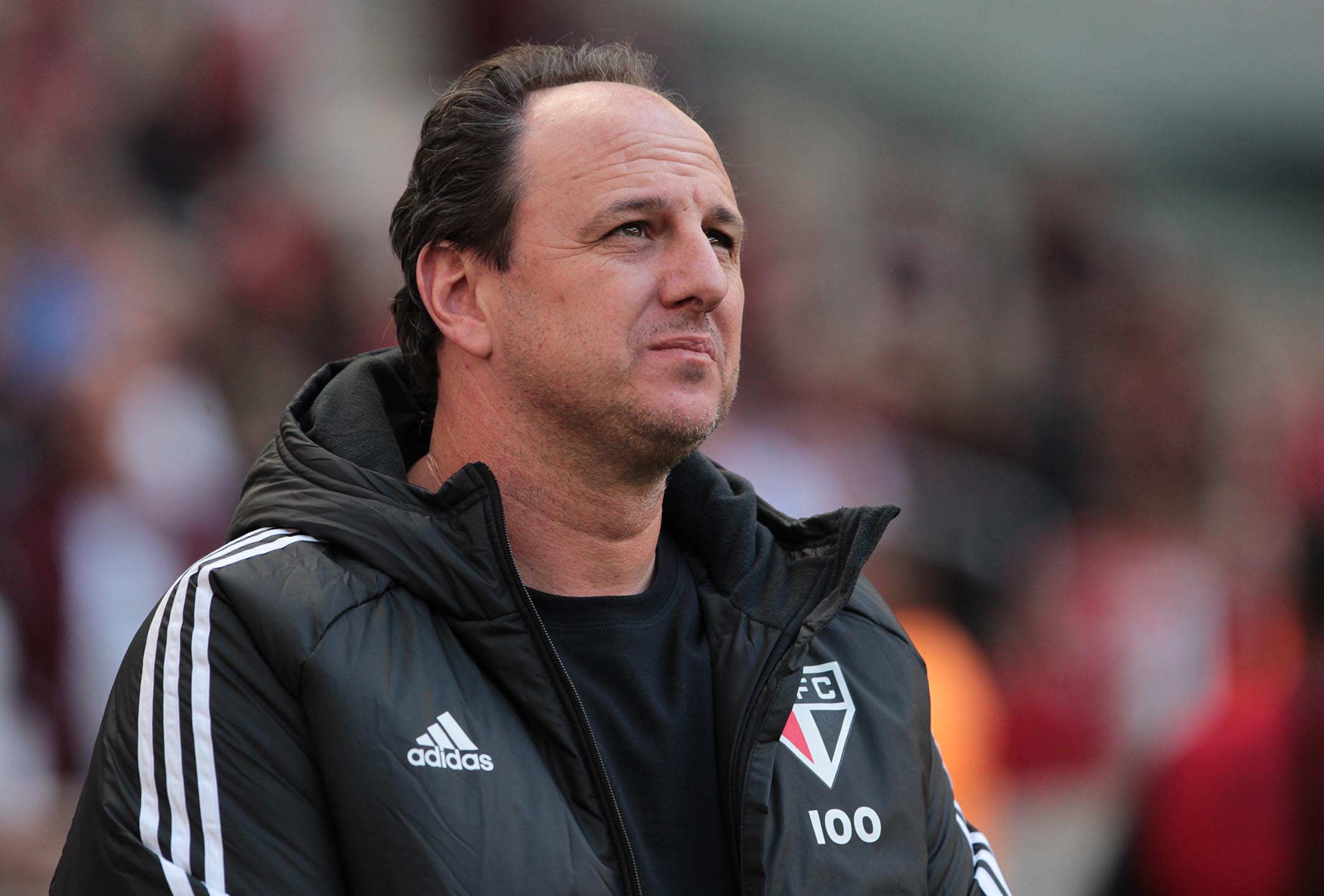 Ceni quer vaga, mas vê tetra da Libertadores distante: “Sou realista”