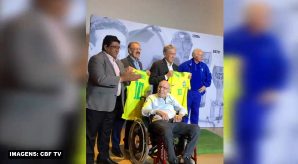 Relembre: Zagallo ganhou estátua de cera no Museu da CBF às vésperas da ...
