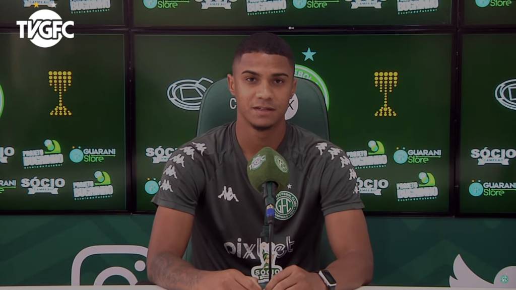Derlan fala do seu momento com a camisa do Guarani - Vídeos - Gazeta ...