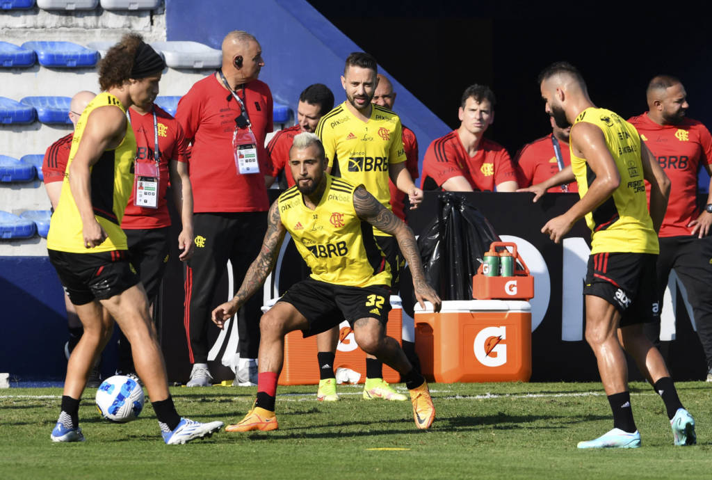 Flamengo faz primeiro treino em Guayaquil antes da grande final da ...