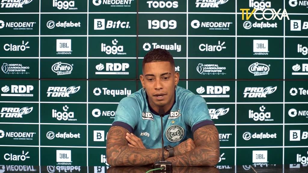 Alef Manga analisa seu momento com a camisa do Coritiba | Gazeta Esportiva