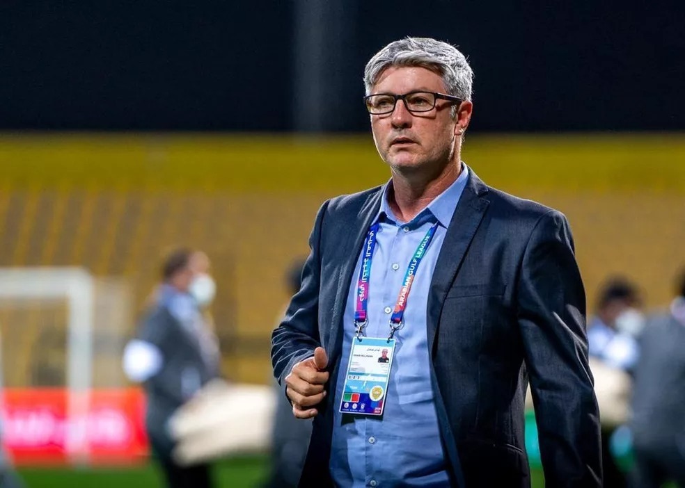 Odair comenta 'DNA ofensivo' no Santos e fala em potencializar jovens M ...