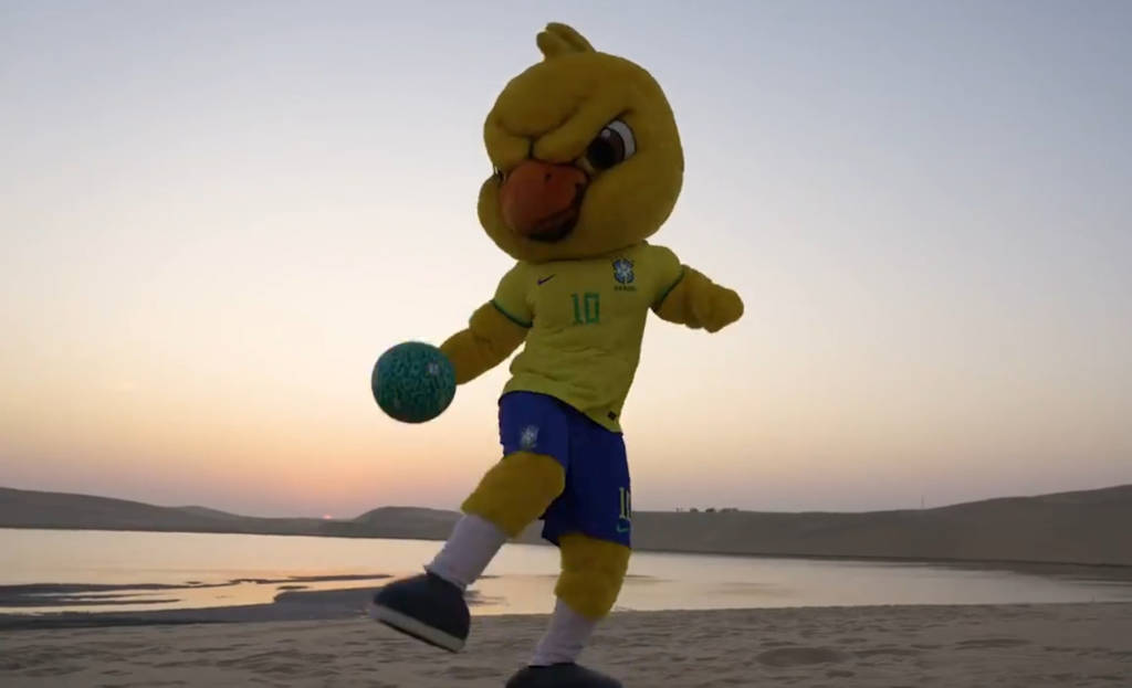 Canarinho Pistola mostra seu gingado no Catar - Vídeos - Gazeta ...