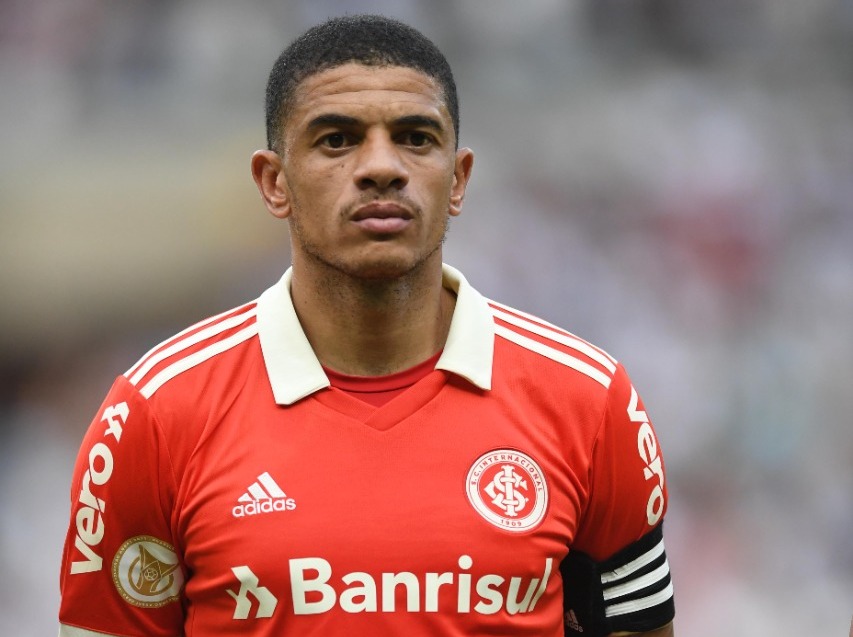 Internacional confirma rescisão e Taison não é mais jogador do clube ...