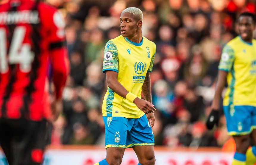 Ex-Palmeiras, Danilo faz estreia pelo Nottingham em empate com o ...