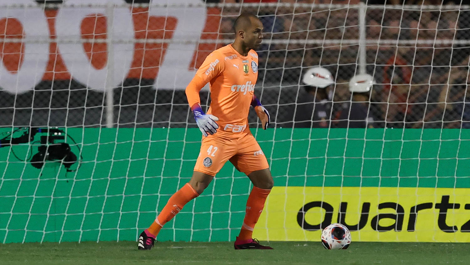 Lomba estreia na temporada e chega a 12 jogos invictos pelo Palmeiras ...