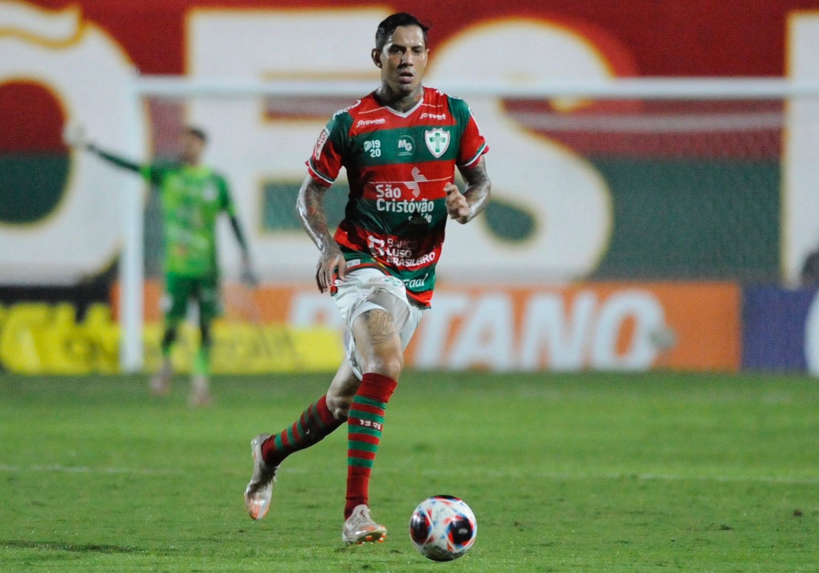 Portuguesa anuncia desligamentos de Ramon Rocha e Victor Ramos - Gazeta ...