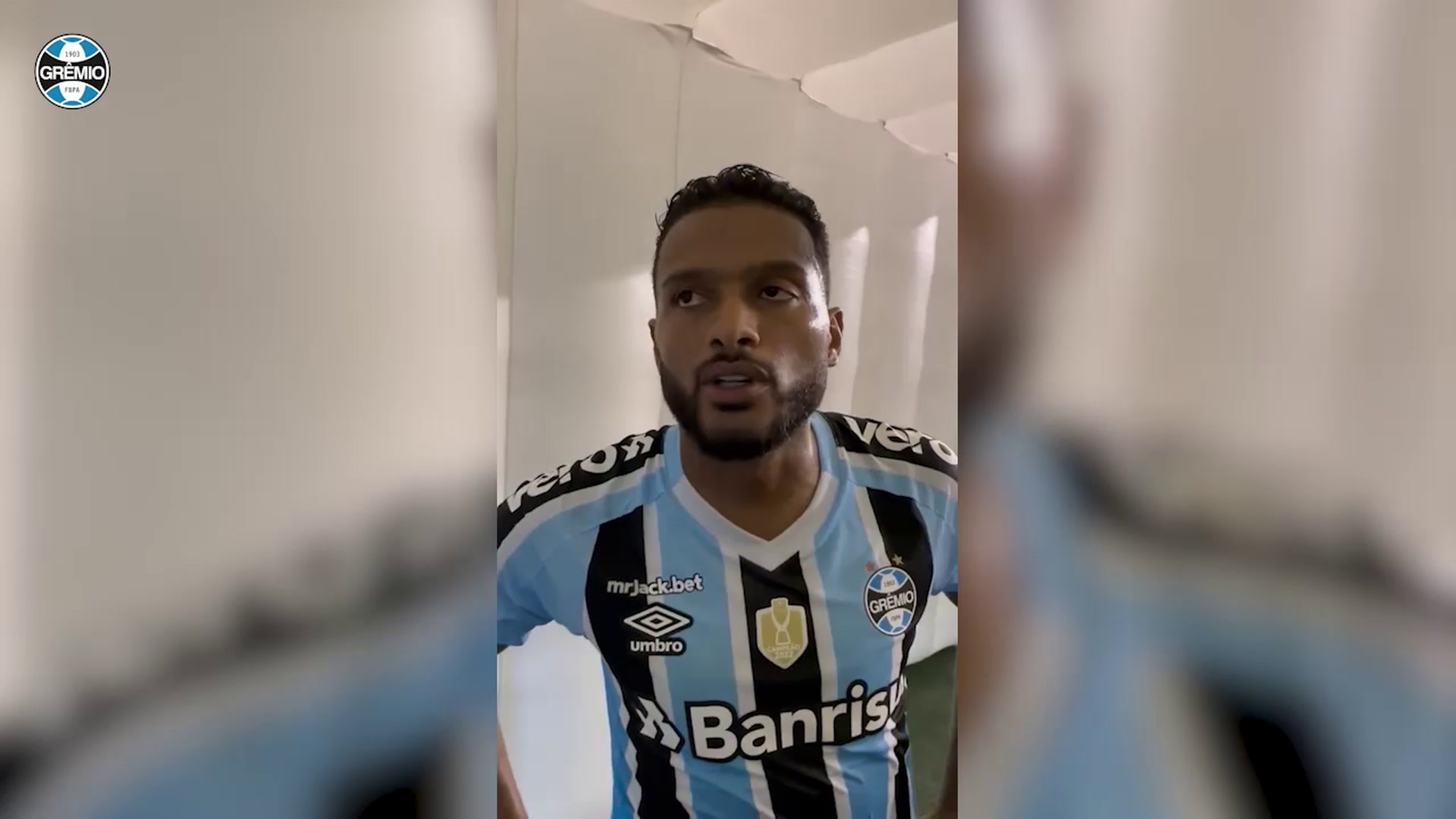 Reinaldo comemora primeiro gol com a camisa do Grêmio: "Primeiro de ...