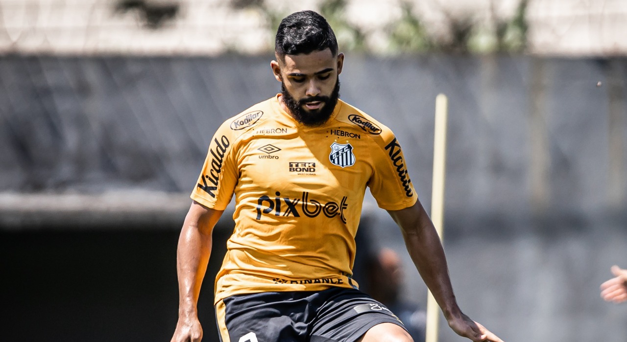 Felipe Jonatan treina em reapresentação do Santos e pode ser novidade ...