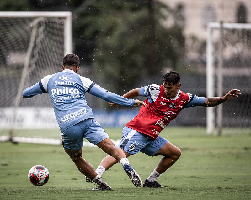 Kevin Malthus vive expectativa de voltar a jogar pelo Santos após longo ...