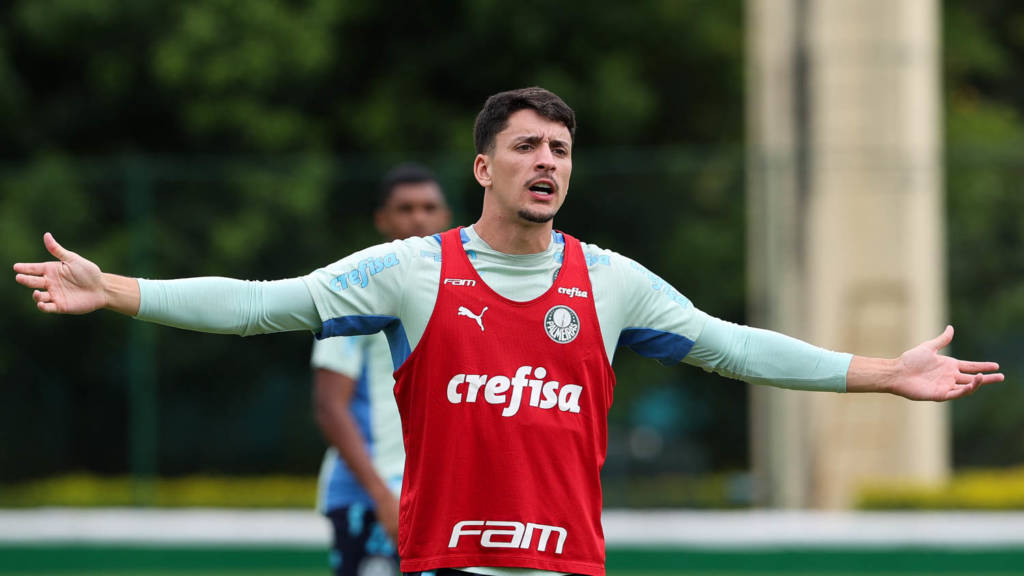 Confira as imagens do treino do Palmeiras neste sábado