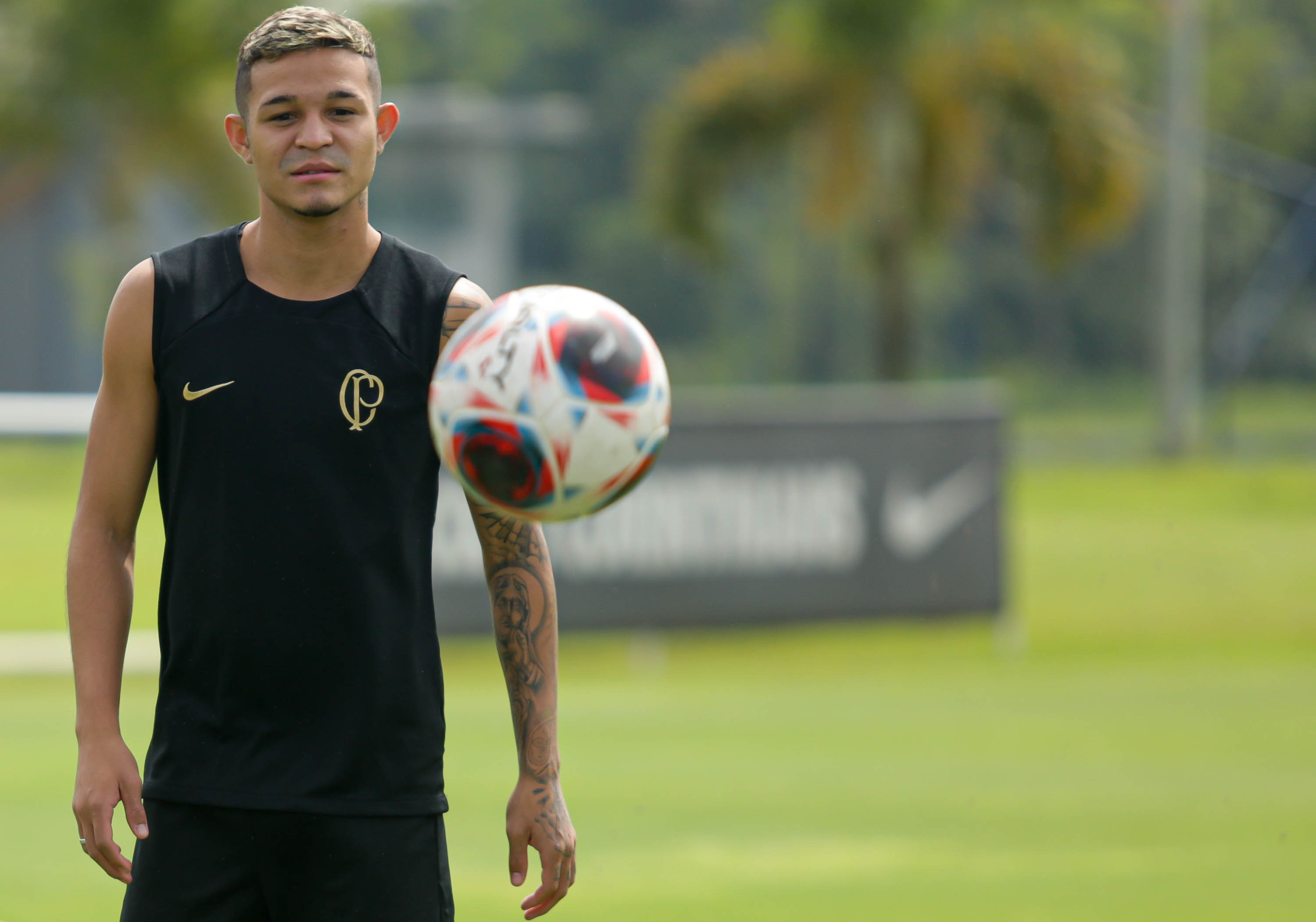Adson comenta semana de treinos e importância da torcida contra o ...