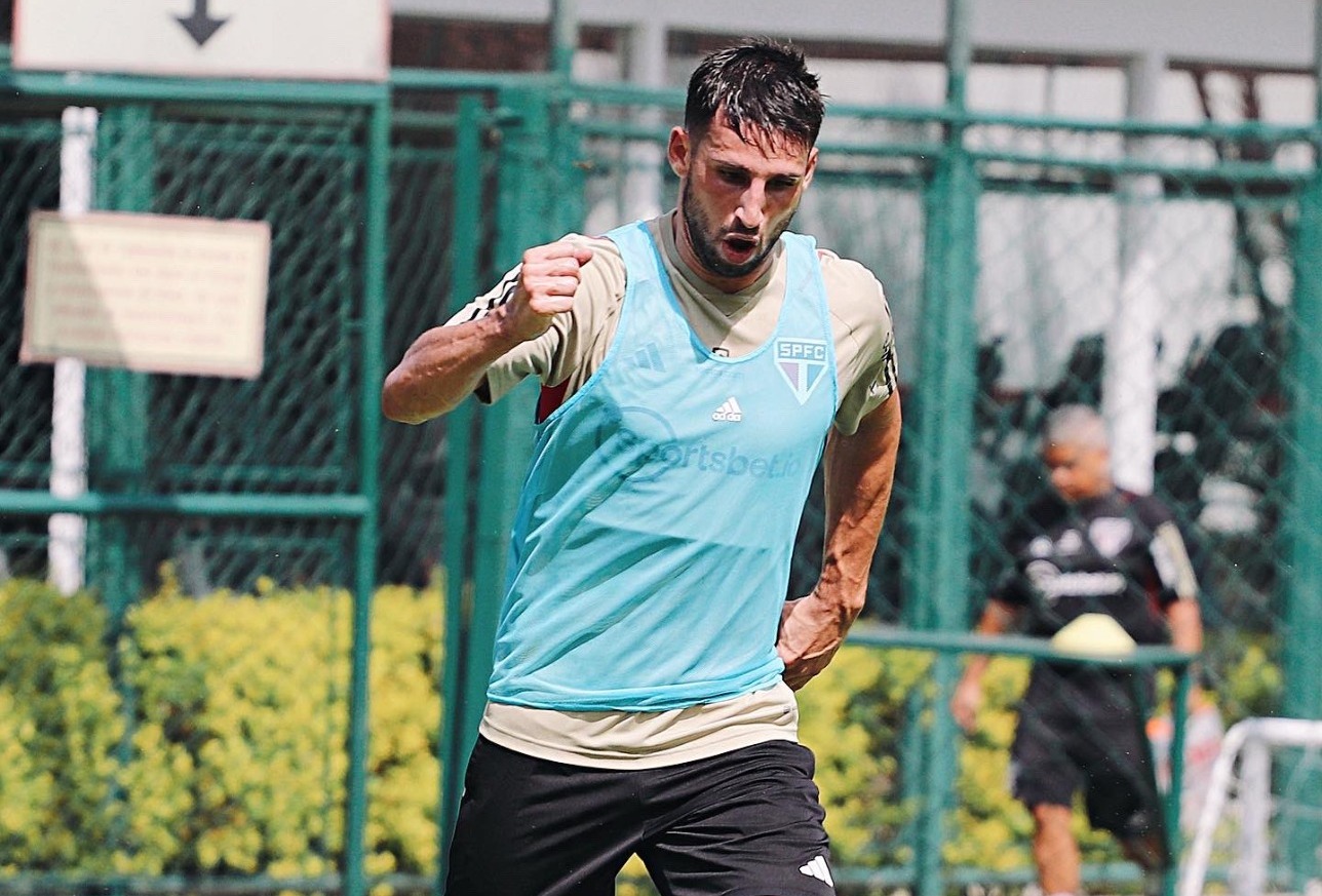 Recuperado, Calleri busca 1º gol na Copa do Brasil pelo São Paulo ...
