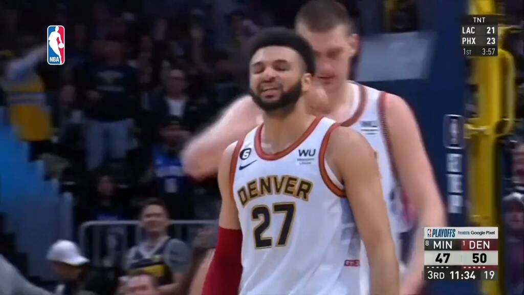 Que habilidade! Jamal Murray leva ginásio ao delírio com ‘circus shot ...