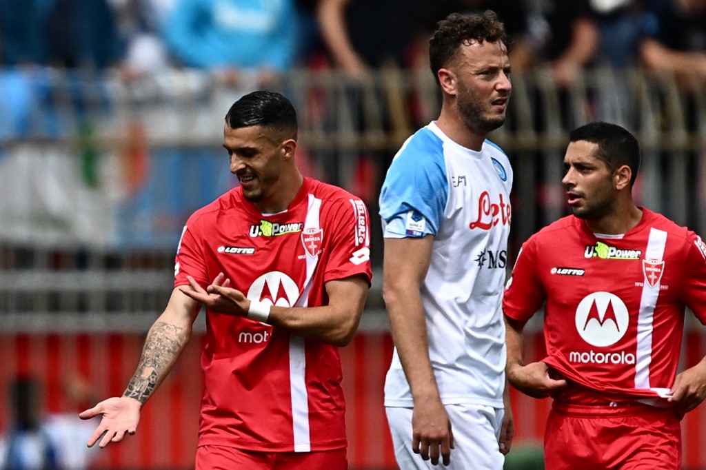 Veja fotos de Monza x Napoli pelo Campeonato Italiano - Gazeta Esportiva