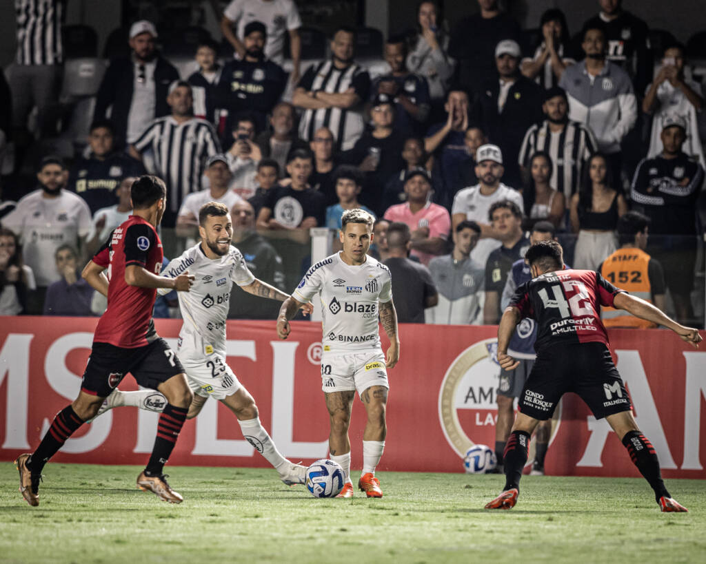 Análise: Santos não mostra criatividade alguma e soma mais uma decepção ...