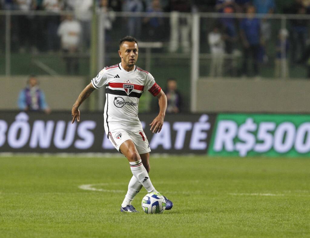 Veja fotos de Cruzeiro x São Paulo pelo Campeonato Brasileiro - Gazeta ...