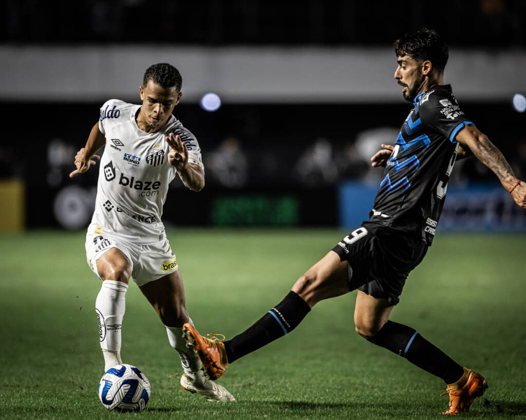 Sandry destaca confiança em Turra para ajudar o Santos a sair da crise ...