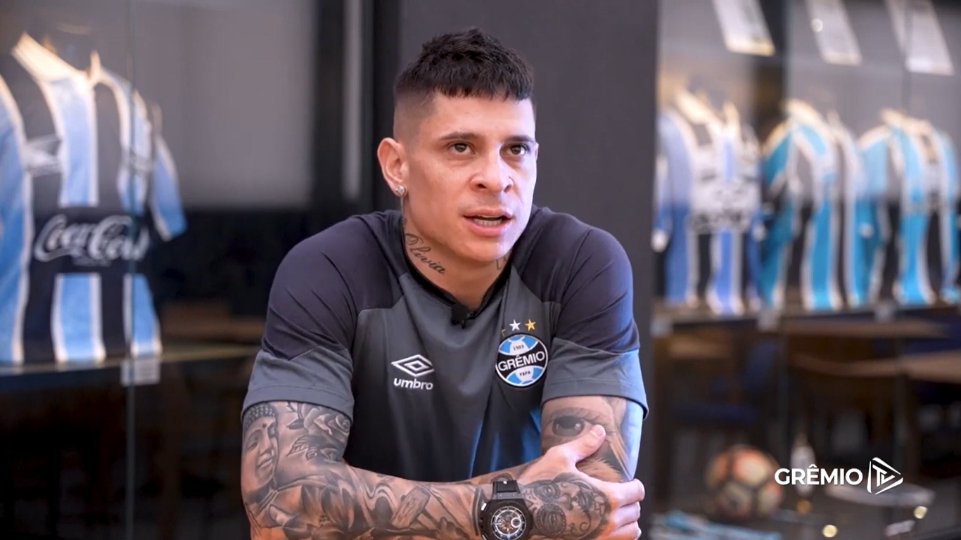 Iturbe fala pela primeira vez como jogador do Grêmio: 'Feliz e surpreso' - Gazeta Esportiva