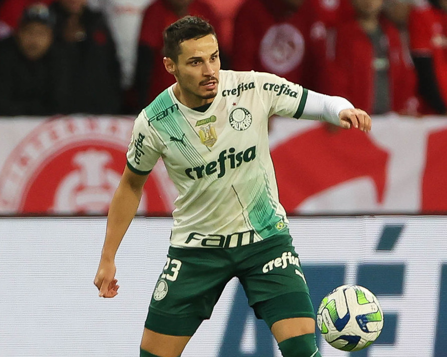 Palmeirense Raphael Veiga não marca há 12 jogos e encara maior jejum ...