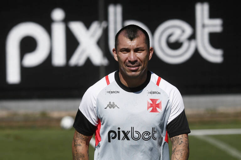 Medel lamenta derrota do Vasco para o Athletico-PR - Gazeta Esportiva