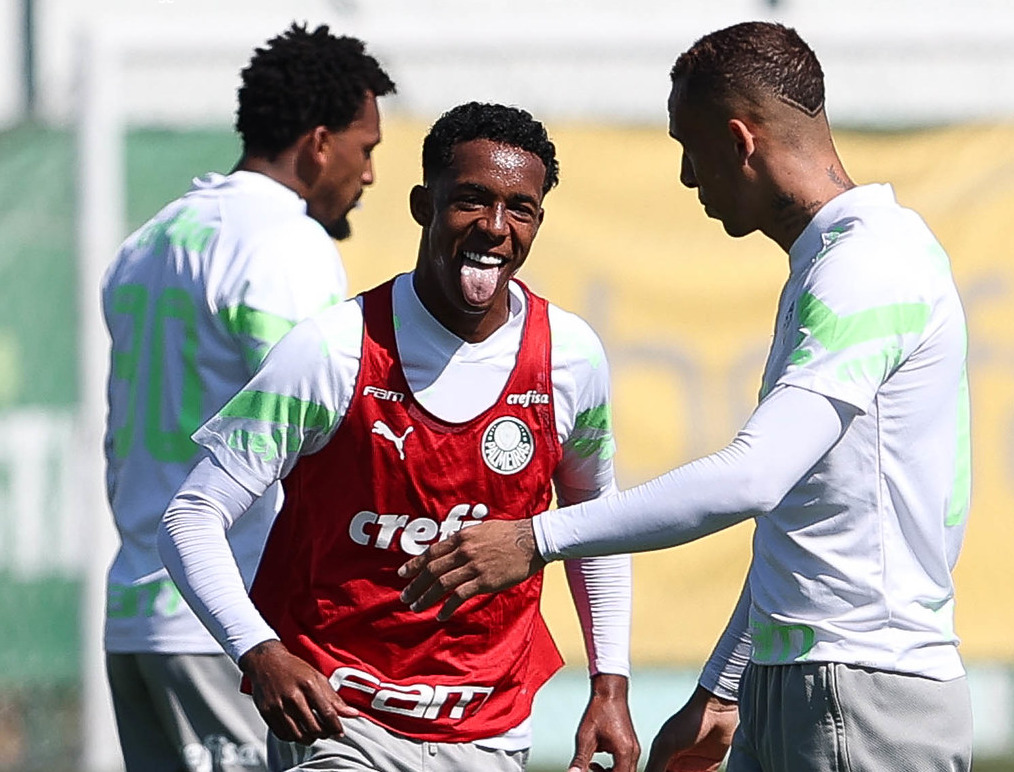 Entenda por que Kevin, integrado ao profissional, disputou partida pelo ...