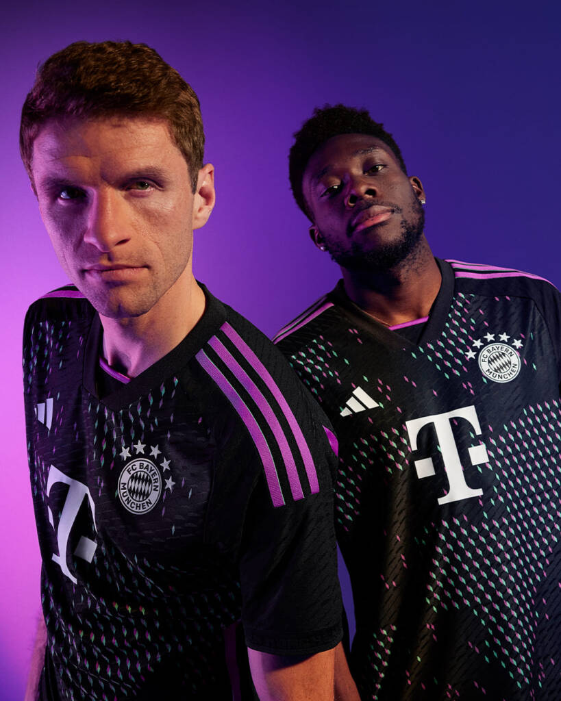 Veja fotos do uniforme II do Bayern de Munique para a temporada 2023/24 ...