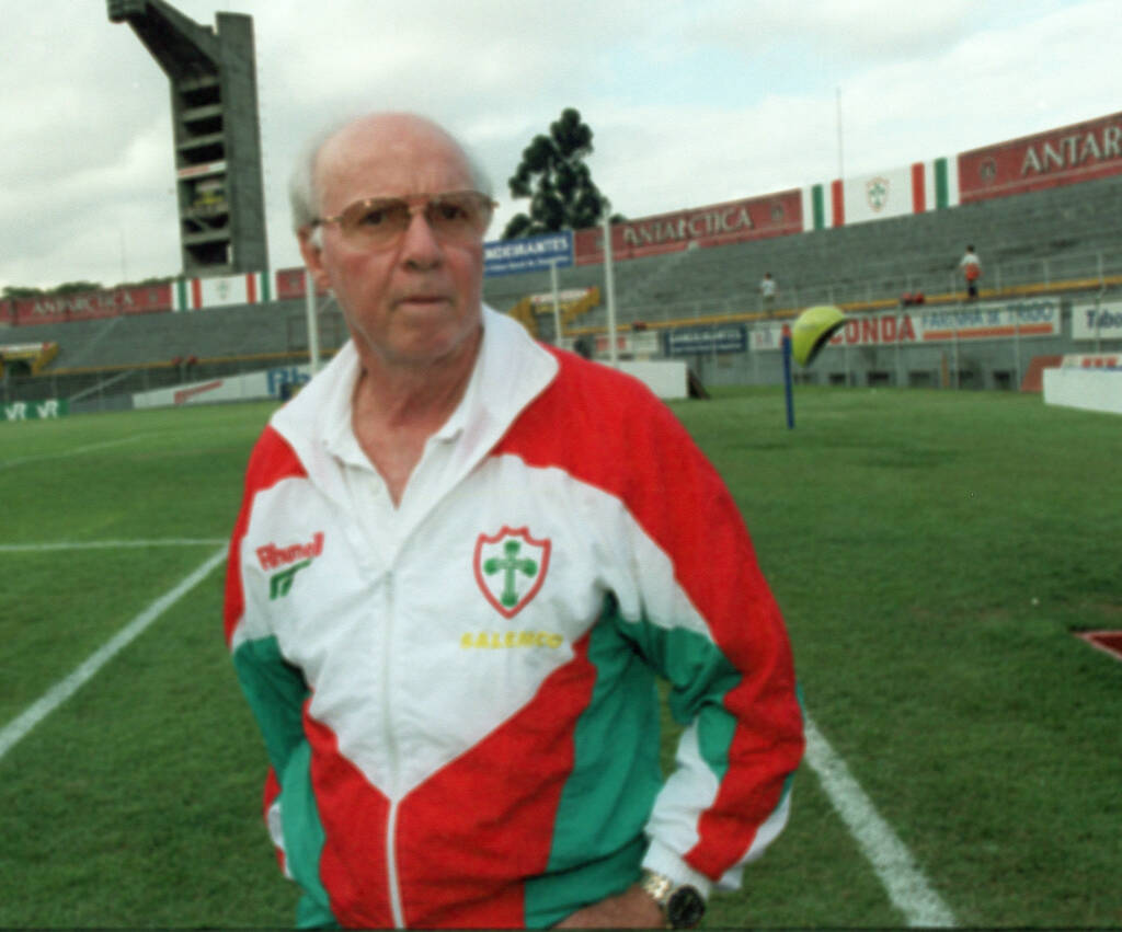 Veja fotos da carreira de Zagallo como treinador e jogador - Gazeta ...