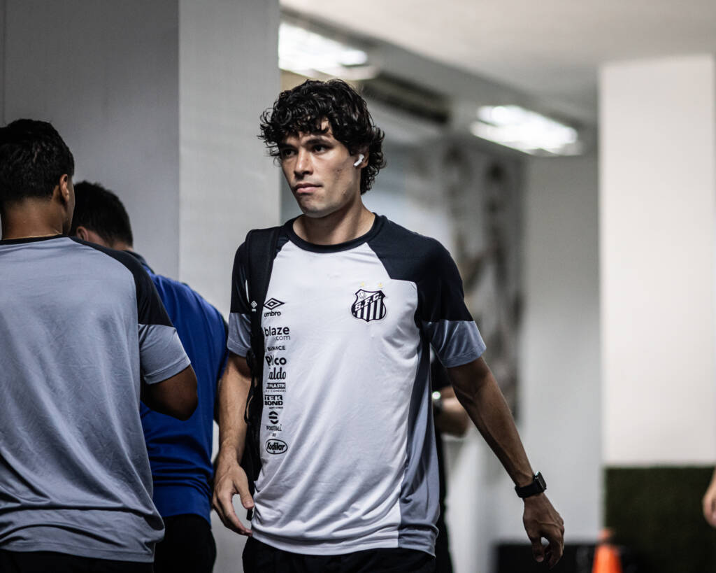 Dodô confia em recuperação do Santos e valoriza apoio da torcida ...