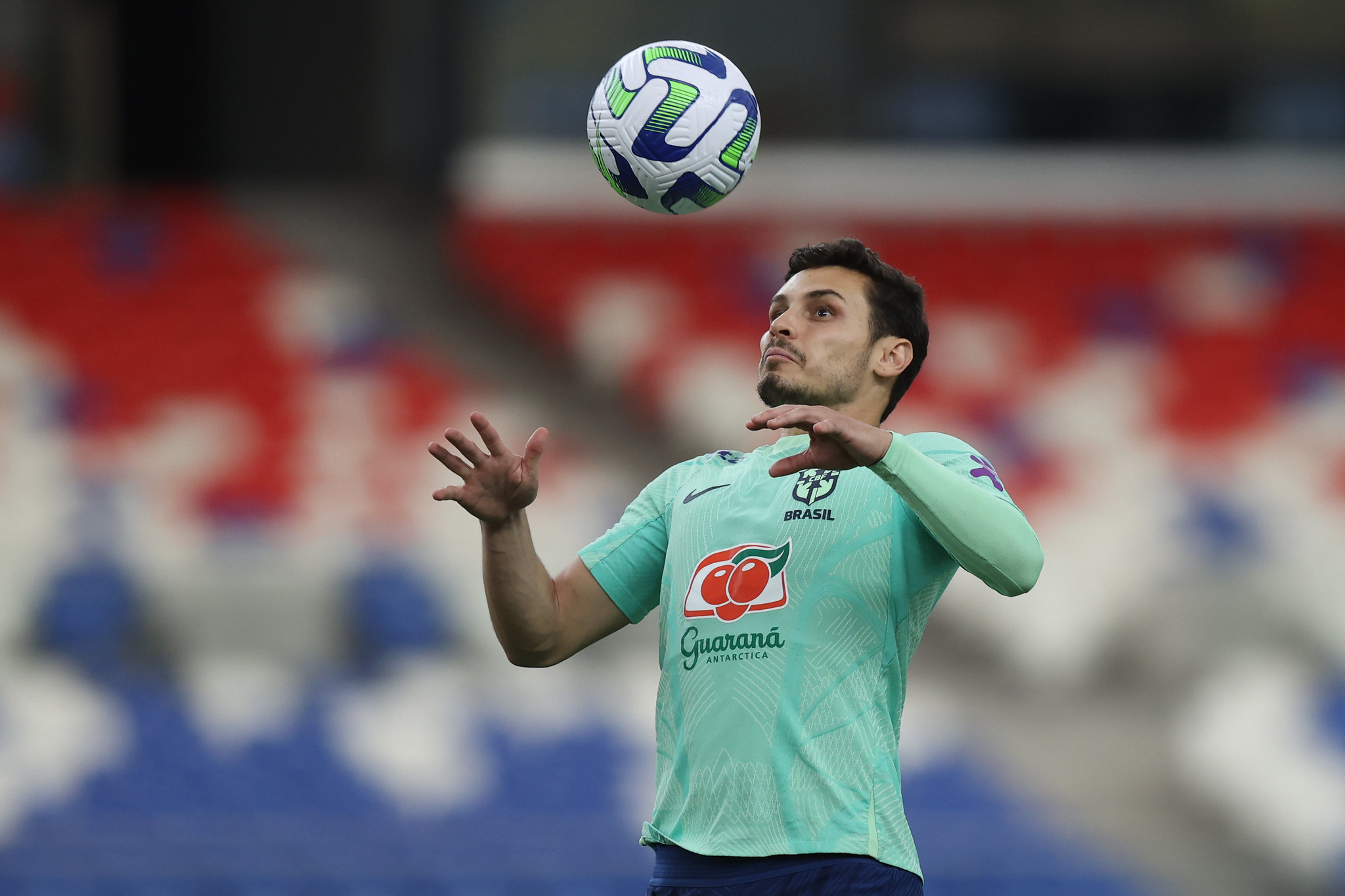 Raphael Veiga espera ser mais decisivo na seleção - Gazeta Esportiva