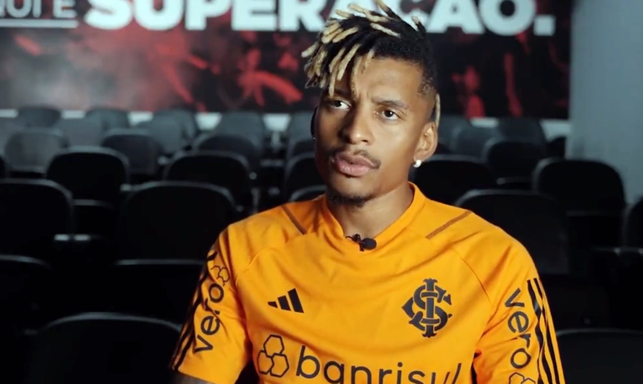 Dalbert fala sobre motivação no Internacional e elogia a torcida ...