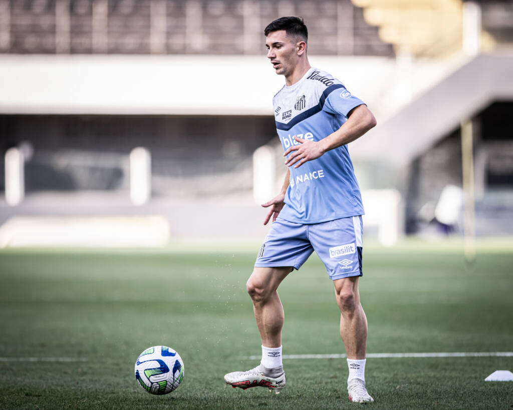 Santos registra Maximiliano Silvera no BID e atleta já pode estrear