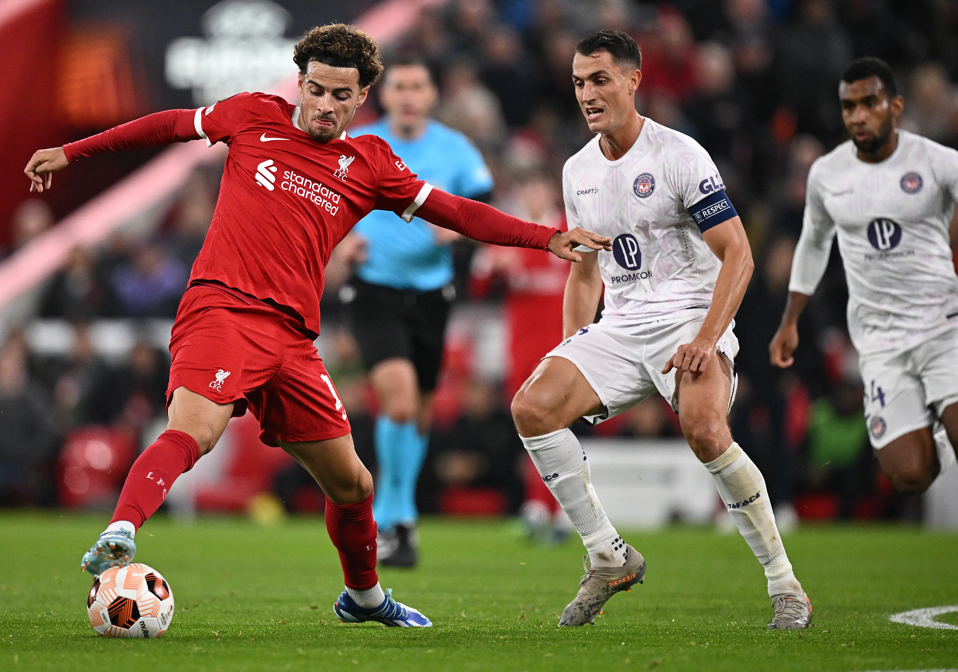 Veja fotos do confronto entre Liverpool e Toulouse pela Liga Europa ...