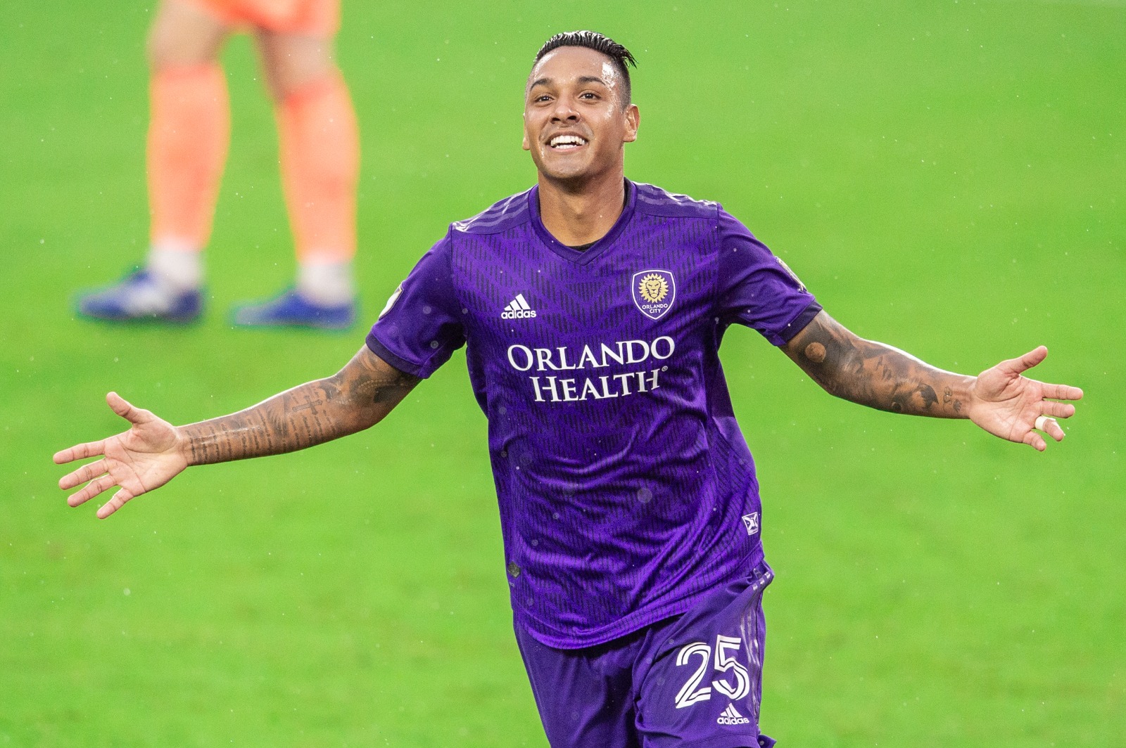 Orlando City admite negociação por Antonio Carlos