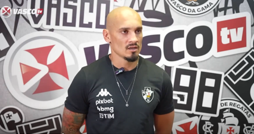 Maicon relembra dificuldades e exalta torcida na volta por cima do ...