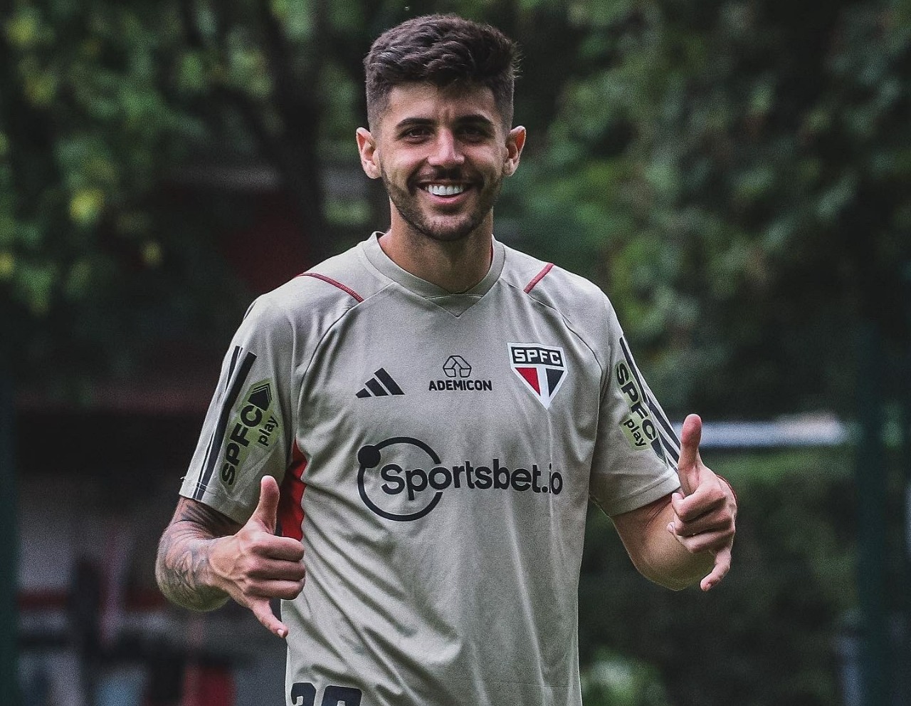 Torcida elege Beraldo como melhor jogador do São Paulo nesta temporada ...
