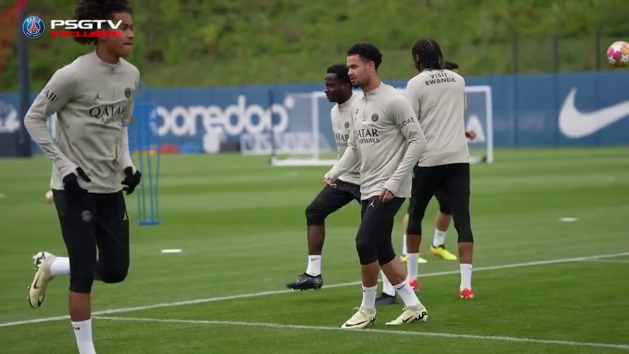 PSG treina focado em duelo contra o Borussia Dortmund na Liga dos ...